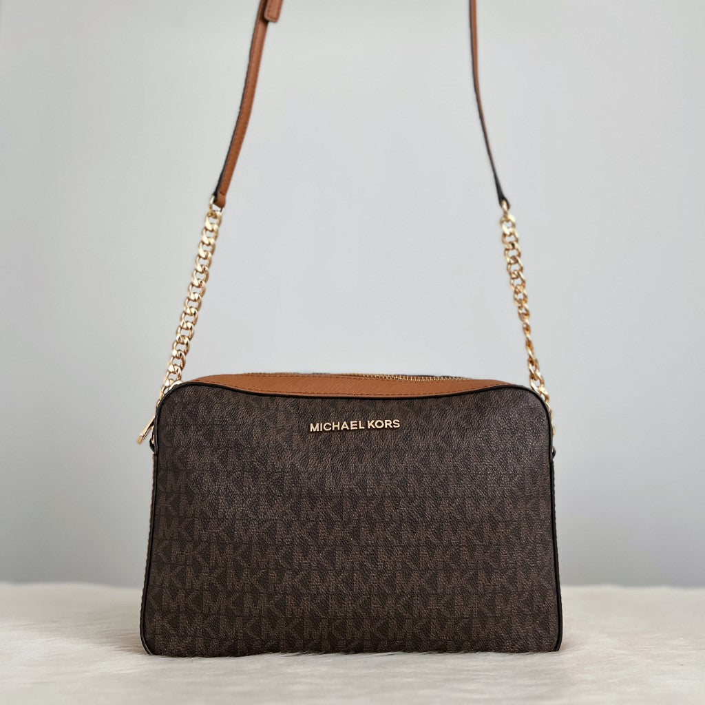 Michael Kors MK Monogram Crossbody Shoulder Bag Excellent – Luxury Trade